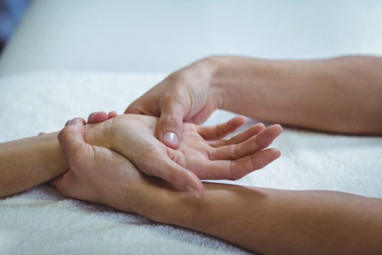 Most Common Hand Injuries | Ivy Rehab