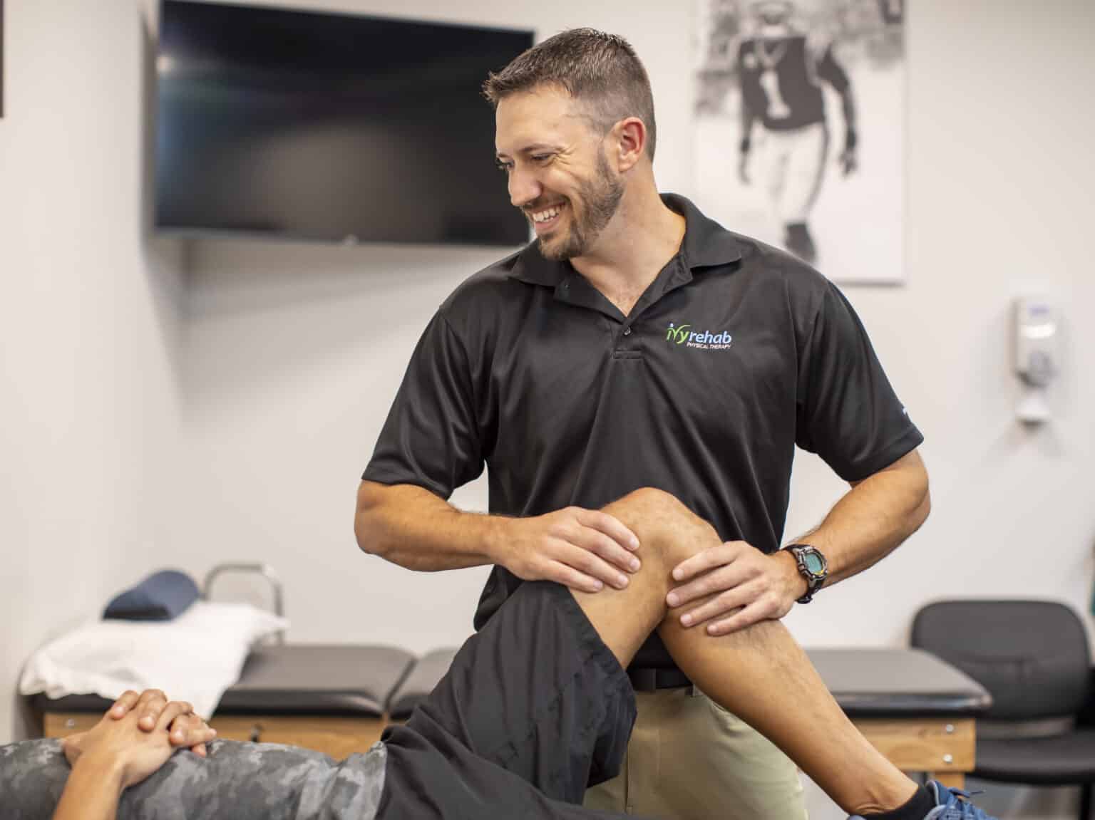 Total Joint Replacement Physical Therapy Near You | Knee Replacement ...